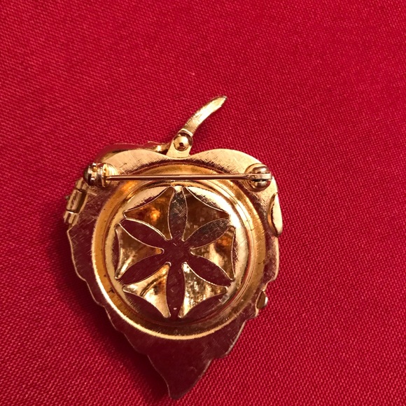 Avon | Jewelry | Vintage Avon Perfume Locket Leaf Pin | Poshmark